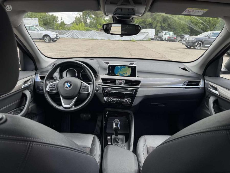Melns BMW X1 2019 Panevēža, ar dzinēja tilpumu 2.00 L un nobraukumu 158 tūkst. km par 15500 €, foto 7 vietnē AUTOMOTO.COM.LV