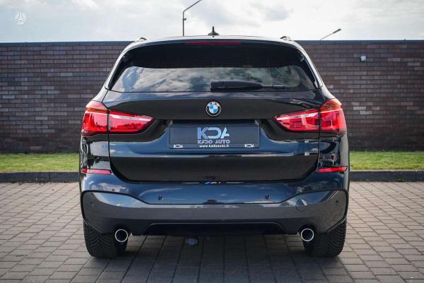 Black BMW X1 2019 in Marijampole, with an engine capacity of 2.00 L and mileage of 128 thousand km for 16950 €, photo 10 on AUTOMOTO.COM.LV