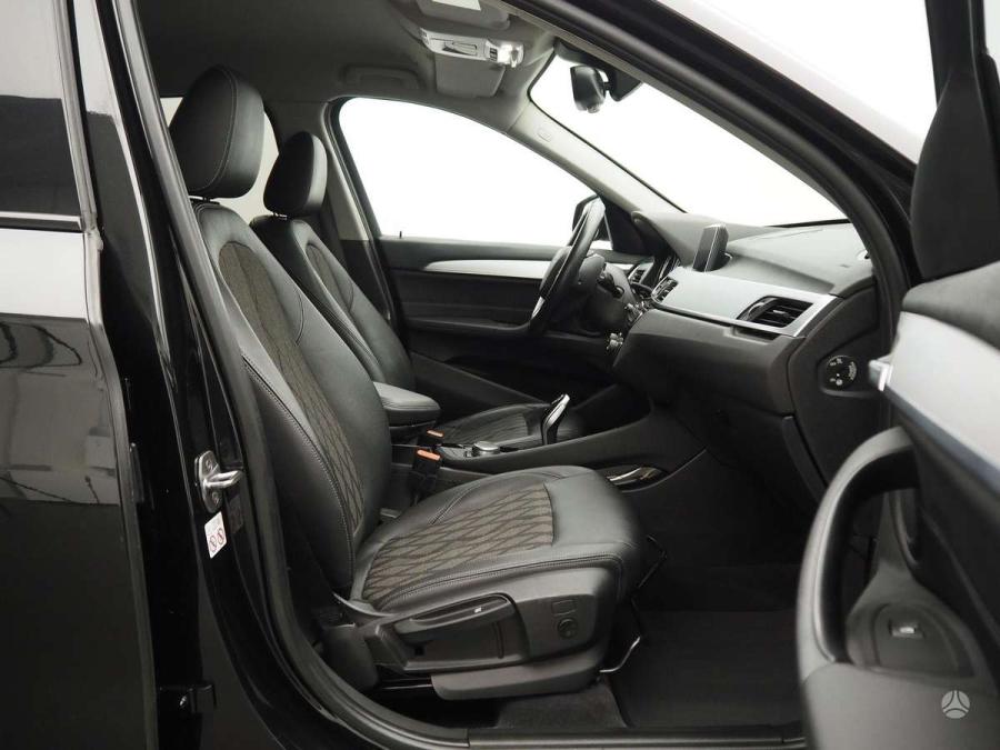 Melns BMW X1 2019 Viļņa, ar dzinēja tilpumu 2.00 L un nobraukumu 92 tūkst. km par 18500 €, foto 12 vietnē AUTOMOTO.COM.LV