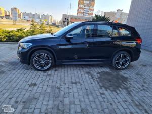 Melns BMW X1 2020 Kauņa, ar dzinēja tilpumu 1.50 L un nobraukumu 181 tūkst. km par 12800 €, foto 5 vietnē AUTOMOTO.COM.LV