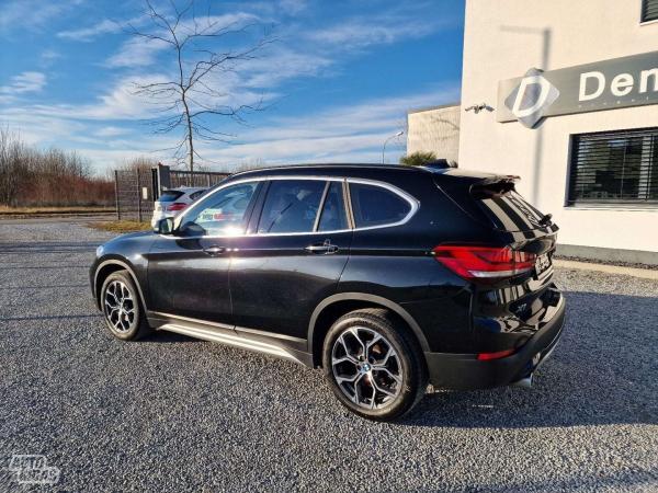 Melns BMW X1 2020 Kauņa, ar dzinēja tilpumu 1.50 L un nobraukumu 80 tūkst. km par 23327 €, foto 7 vietnē AUTOMOTO.COM.LV