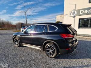Melns BMW X1 2020 Kauņa, ar dzinēja tilpumu 1.50 L un nobraukumu 80 tūkst. km par 23327 €, foto 7 vietnē AUTOMOTO.COM.LV