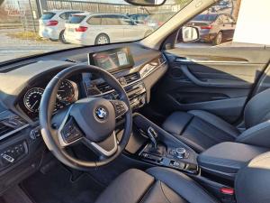 Melns BMW X1 2020 Kauņa, ar dzinēja tilpumu 1.50 L un nobraukumu 80 tūkst. km par 23327 €, foto 15 vietnē AUTOMOTO.COM.LV