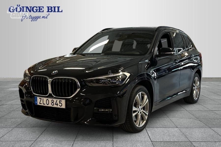 Melns BMW X1 2020 Kauņa, ar dzinēja tilpumu 0.00 L un nobraukumu 82 tūkst. km par 30791 €, foto 1 vietnē AUTOMOTO.COM.LV
