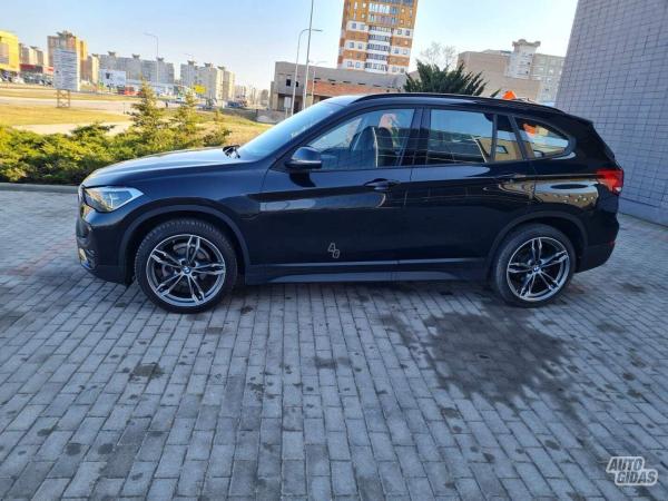 Black BMW X1 2020 in Kaunas, with an engine capacity of 1.50 L and mileage of 182 thousand km for 14200 €, photo 9 on AUTOMOTO.COM.LV