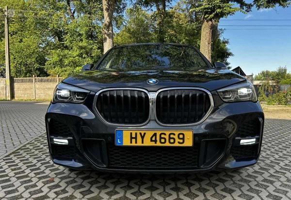 Melns BMW X1 2020 Viļņa, ar dzinēja tilpumu 2.00 L un nobraukumu 160 tūkst. km par 20950 €, foto 4 vietnē AUTOMOTO.COM.LV