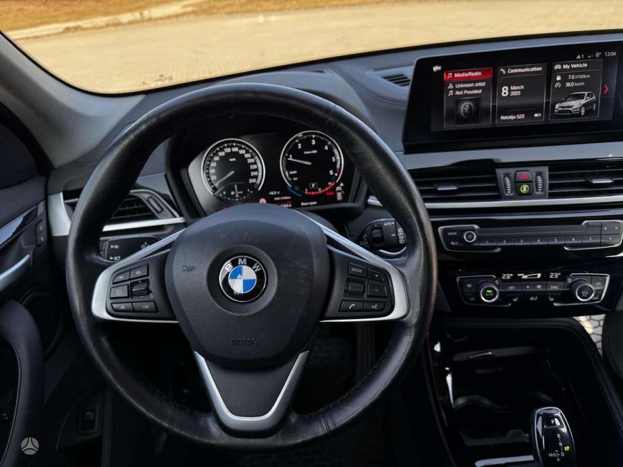 Melns BMW X1 2020 Viļņa, ar dzinēja tilpumu 2.00 L un nobraukumu 193 tūkst. km par 18500 €, foto 14 vietnē AUTOMOTO.COM.LV