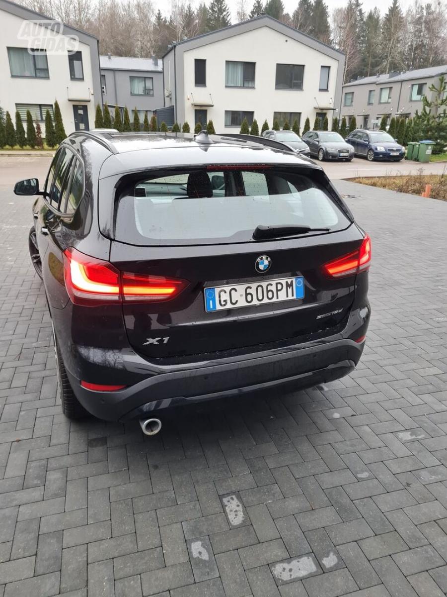 Melns BMW X1 2020 Kauņa, ar dzinēja tilpumu 1.50 L un nobraukumu 182 tūkst. km par 13500 €, foto 9 vietnē AUTOMOTO.COM.LV