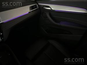 Melns BMW X1 2020 Jelgava, ar dzinēja tilpumu 1.50 L un nobraukumu 210 tūkst. km par 19800 €, foto 20 vietnē AUTOMOTO.COM.LV