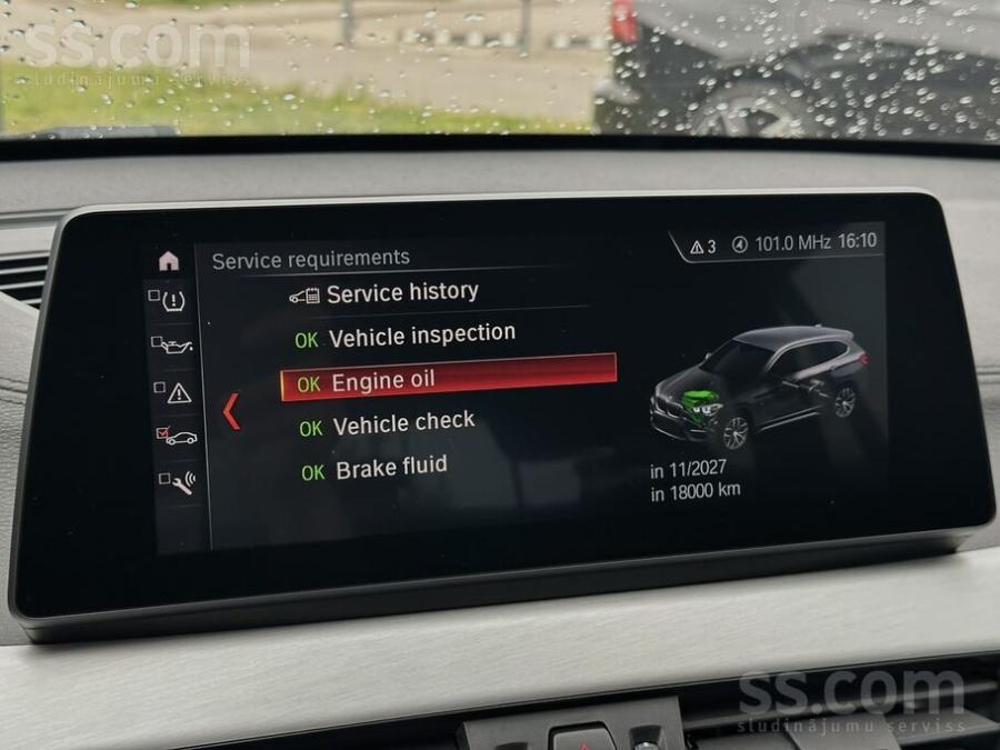 Melns BMW X1 2020 Jelgava, ar dzinēja tilpumu 1.50 L un nobraukumu 210 tūkst. km par 19800 €, foto 28 vietnē AUTOMOTO.COM.LV