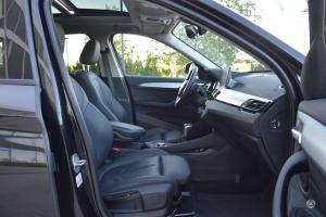 Black BMW X1 2020 in Vilnius, with an engine capacity of 1.50 L and mileage of 212 thousand km for 17999 €, photo 20 on AUTOMOTO.COM.LV