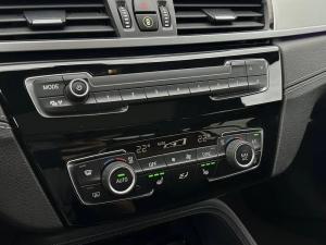 Черный БМВ Х1 2020 в Елгава, объемом двигателя 1.50 л и пробегом 210 тыс. км за 19800 €, фото 17 на AUTOMOTO.COM.LV