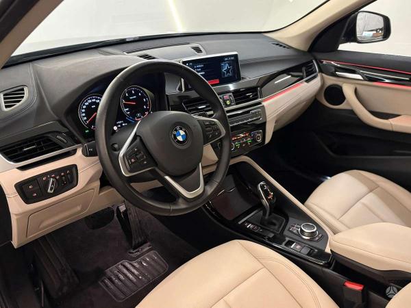 Melns BMW X1 2020 Marijampole, ar dzinēja tilpumu 2.00 L un nobraukumu 109 tūkst. km par 17450 €, foto 2 vietnē AUTOMOTO.COM.LV