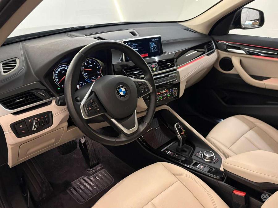 Melns BMW X1 2020 Marijampole, ar dzinēja tilpumu 2.00 L un nobraukumu 109 tūkst. km par 17450 €, foto 3 vietnē AUTOMOTO.COM.LV