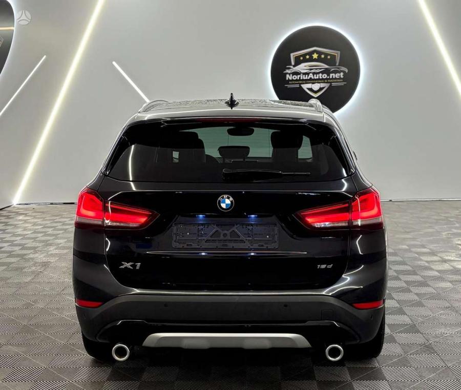 Melns BMW X1 2020 Marijampole, ar dzinēja tilpumu 2.00 L un nobraukumu 109 tūkst. km par 17450 €, foto 12 vietnē AUTOMOTO.COM.LV