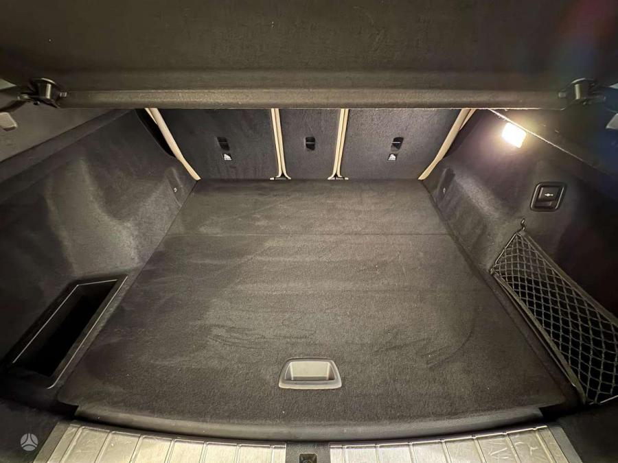 Melns BMW X1 2020 Marijampole, ar dzinēja tilpumu 2.00 L un nobraukumu 109 tūkst. km par 17450 €, foto 13 vietnē AUTOMOTO.COM.LV