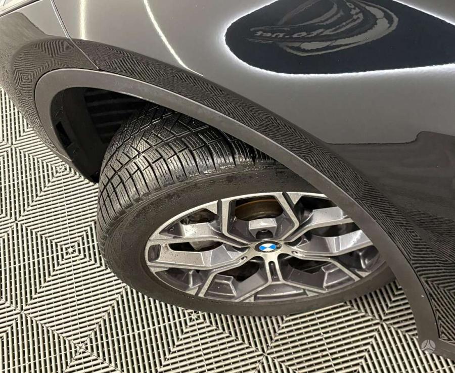 Melns BMW X1 2020 Marijampole, ar dzinēja tilpumu 2.00 L un nobraukumu 109 tūkst. km par 17450 €, foto 36 vietnē AUTOMOTO.COM.LV