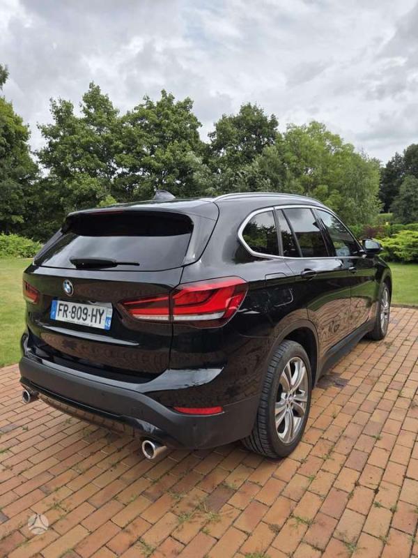 BMW X1 2020 Anykščiai vietnē Melns BMW X1 2020 Anykščiai, ar dzinēja tilpumu 2.00 L un nobraukumu 200 tūkst. km par 16800 €, foto 3 vietnē AUTOMOTO.COM.LV