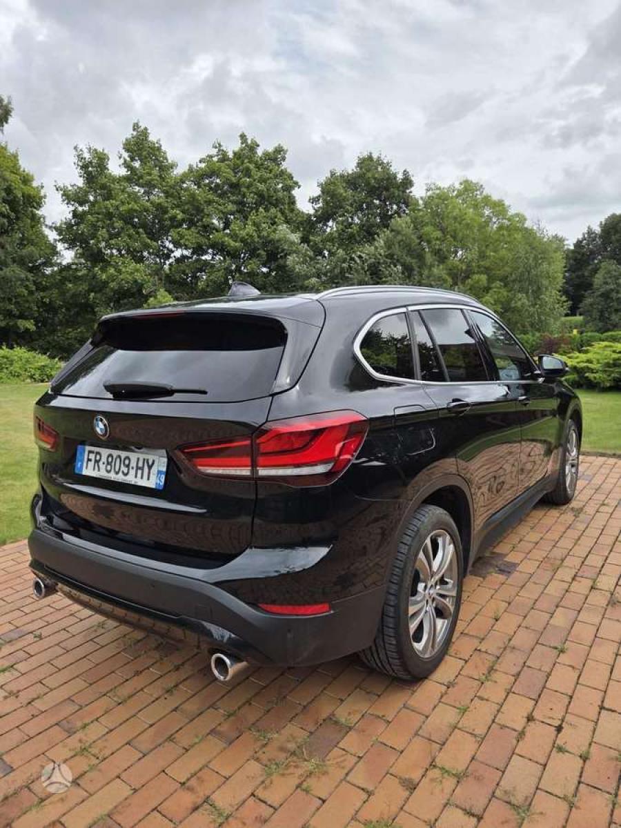 Melns BMW X1 2020 Anykščiai, ar dzinēja tilpumu 2.00 L un nobraukumu 200 tūkst. km par 16800 €, foto 3 vietnē AUTOMOTO.COM.LV