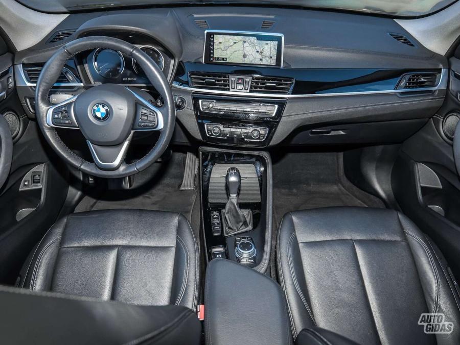 Black BMW X1 2021 in Kaunas, with an engine capacity of 1.50 L and mileage of 40 thousand km for 30056 €, photo 14 on AUTOMOTO.COM.LV