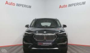 Black BMW X1 2021 in Kaunas, with an engine capacity of 2.00 L and mileage of 29 thousand km for 31742 €, photo 2 on AUTOMOTO.COM.LV