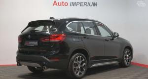 Black BMW X1 2021 in Kaunas, with an engine capacity of 2.00 L and mileage of 29 thousand km for 31742 €, photo 4 on AUTOMOTO.COM.LV