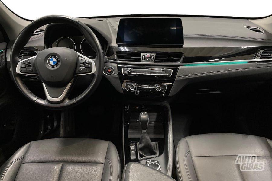 Melns BMW X1 2021 Kauņa, ar dzinēja tilpumu 0.00 L un nobraukumu 52 tūkst. km par 33139 €, foto 1 vietnē AUTOMOTO.COM.LV