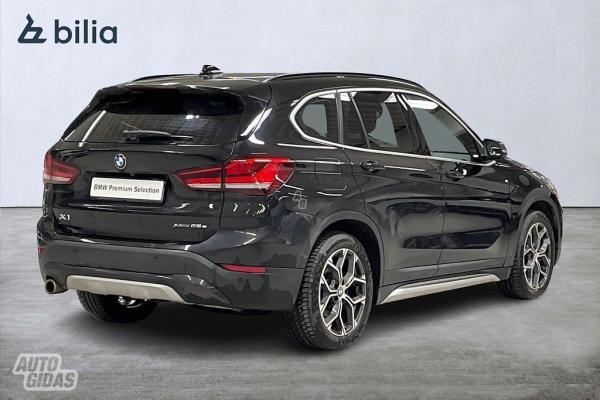 Black BMW X1 2021 in Kaunas, with an engine capacity of 0.00 L and mileage of 52 thousand km for 33139 €, photo 9 on AUTOMOTO.COM.LV