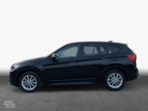Black BMW X1 2021 in Kaunas, with an engine capacity of 1.50 L and mileage of 44 thousand km for 27731 €, photo 5 on AUTOMOTO.COM.LV
