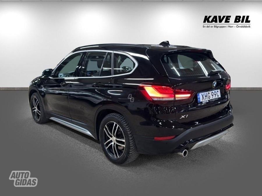 Black BMW X1 2021 in Kaunas, with an engine capacity of 0.00 L and mileage of 31 thousand km for 34226 €, photo 6 on AUTOMOTO.COM.LV