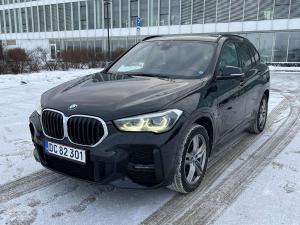 Black BMW X1 2021 in Vilnius, with an engine capacity of 2.00 L and mileage of 198 thousand km for 19500 €, photo 3 on AUTOMOTO.COM.LV