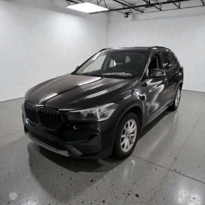Black BMW X1 2021 in Vilnius, with an engine capacity of 1.50 L and mileage of 220 thousand km for 11798 €, photo  on AUTOMOTO.COM.LV