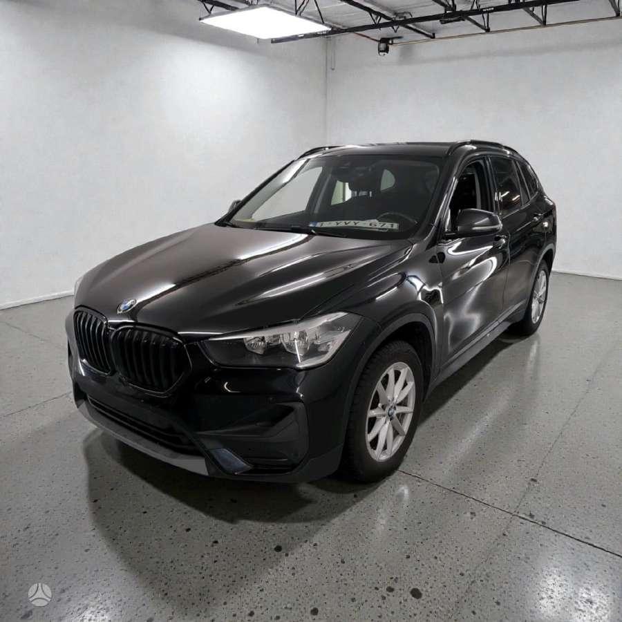Black BMW X1 2021 in Vilnius, with an engine capacity of 1.50 L and mileage of 220 thousand km for 11798 €, photo 1 on AUTOMOTO.COM.LV