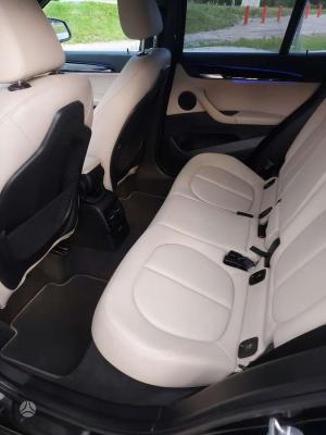 Black BMW X1 2021 in Vilnius, with an engine capacity of 2.00 L and mileage of 98 thousand km for 19500 €, photo 13 on AUTOMOTO.COM.LV