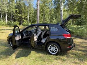 Melns BMW X1 2021 Rīga, ar dzinēja tilpumu 2.00 L un nobraukumu 0 tūkst. km par 19490 €, foto 6 vietnē AUTOMOTO.COM.LV