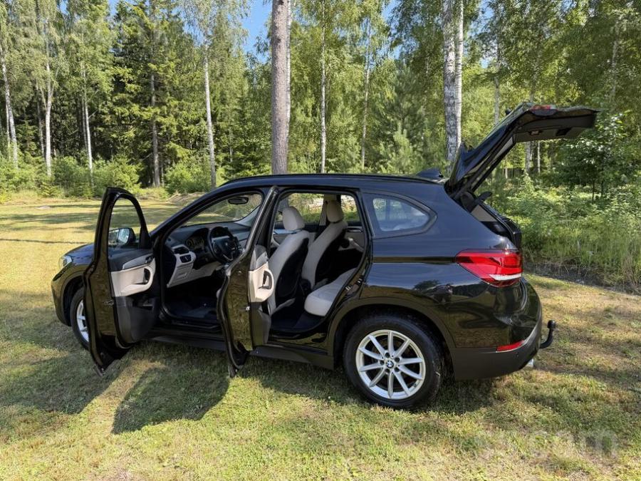 Melns BMW X1 2021 Rīga, ar dzinēja tilpumu 2.00 L un nobraukumu 0 tūkst. km par 19490 €, foto 6 vietnē AUTOMOTO.COM.LV