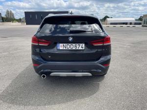 Black BMW X1 2021 in Mazeikiai, with an engine capacity of 1.50 L and mileage of 61 thousand km for 19800 €, photo 6 on AUTOMOTO.COM.LV