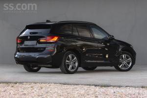 Melns BMW X1 2021 Jelgava, ar dzinēja tilpumu 1.50 L un nobraukumu 176 tūkst. km par 19500 €, foto 6 vietnē AUTOMOTO.COM.LV
