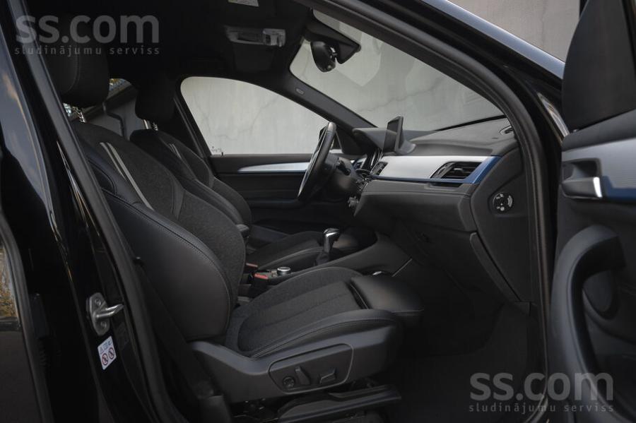 Melns BMW X1 2021 Jelgava, ar dzinēja tilpumu 1.50 L un nobraukumu 176 tūkst. km par 19500 €, foto 13 vietnē AUTOMOTO.COM.LV