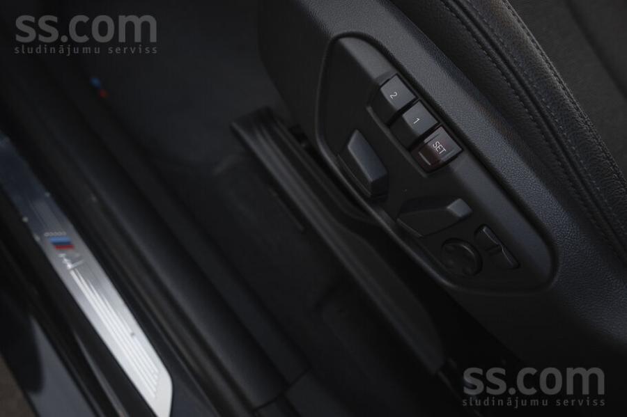 Melns BMW X1 2021 Jelgava, ar dzinēja tilpumu 1.50 L un nobraukumu 176 tūkst. km par 19500 €, foto 19 vietnē AUTOMOTO.COM.LV
