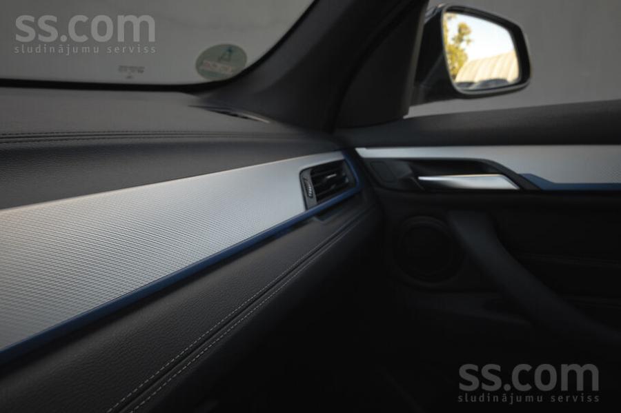 Melns BMW X1 2021 Jelgava, ar dzinēja tilpumu 1.50 L un nobraukumu 176 tūkst. km par 19500 €, foto 27 vietnē AUTOMOTO.COM.LV