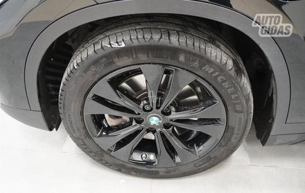 Melns BMW X1 2022 Kauņa, ar dzinēja tilpumu 0.00 L un nobraukumu 30 tūkst. km par 33944 €, foto 5 vietnē AUTOMOTO.COM.LV