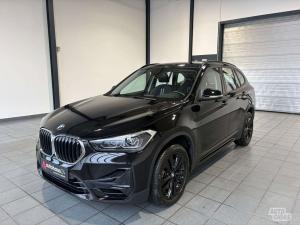Black BMW X1 2022 in Kaunas, with an engine capacity of 2.00 L and mileage of 37 thousand km for 30067 €, photo 3 on AUTOMOTO.COM.LV