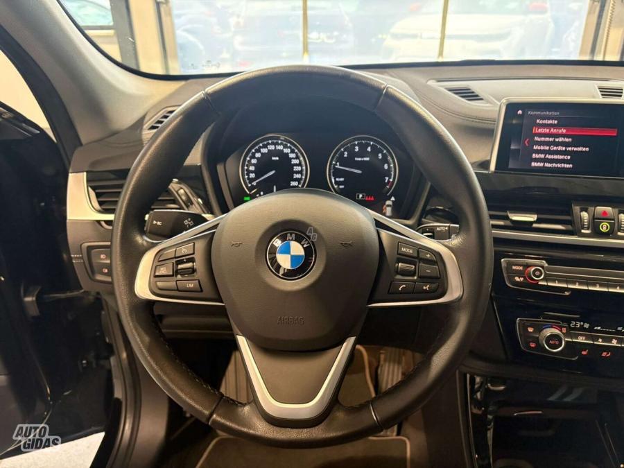 Black BMW X1 2022 in Kaunas, with an engine capacity of 2.00 L and mileage of 37 thousand km for 30067 €, photo 10 on AUTOMOTO.COM.LV