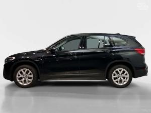 Melns BMW X1 2022 Kauņa, ar dzinēja tilpumu 1.50 L un nobraukumu 29 tūkst. km par 29962 €, foto 4 vietnē AUTOMOTO.COM.LV