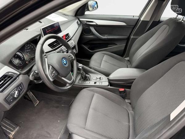 Melns BMW X1 2022 Kauņa, ar dzinēja tilpumu 1.50 L un nobraukumu 51 tūkst. km par 28875 €, foto 9 vietnē AUTOMOTO.COM.LV