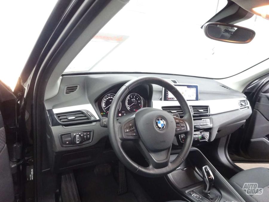 Melns BMW X1 2022 Kauņa, ar dzinēja tilpumu 1.50 L un nobraukumu 65 tūkst. km par 26830 €, foto 11 vietnē AUTOMOTO.COM.LV
