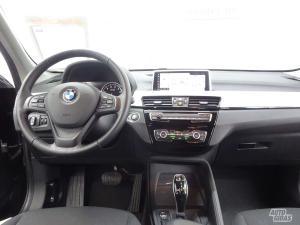 Melns BMW X1 2022 Kauņa, ar dzinēja tilpumu 1.50 L un nobraukumu 65 tūkst. km par 26830 €, foto 12 vietnē AUTOMOTO.COM.LV