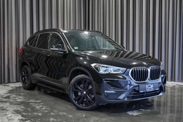 Black BMW X1 2022 in Marijampole, with an engine capacity of 2.00 L and mileage of 221 thousand km for 15950 €, photo 1 on AUTOMOTO.COM.LV