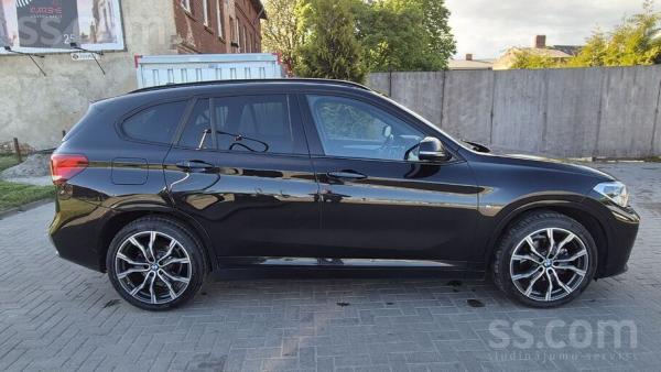 Melns BMW X1 2022 Liepāja, ar dzinēja tilpumu 2.00 L un nobraukumu 216 tūkst. km par 19990 €, foto 4 vietnē AUTOMOTO.COM.LV